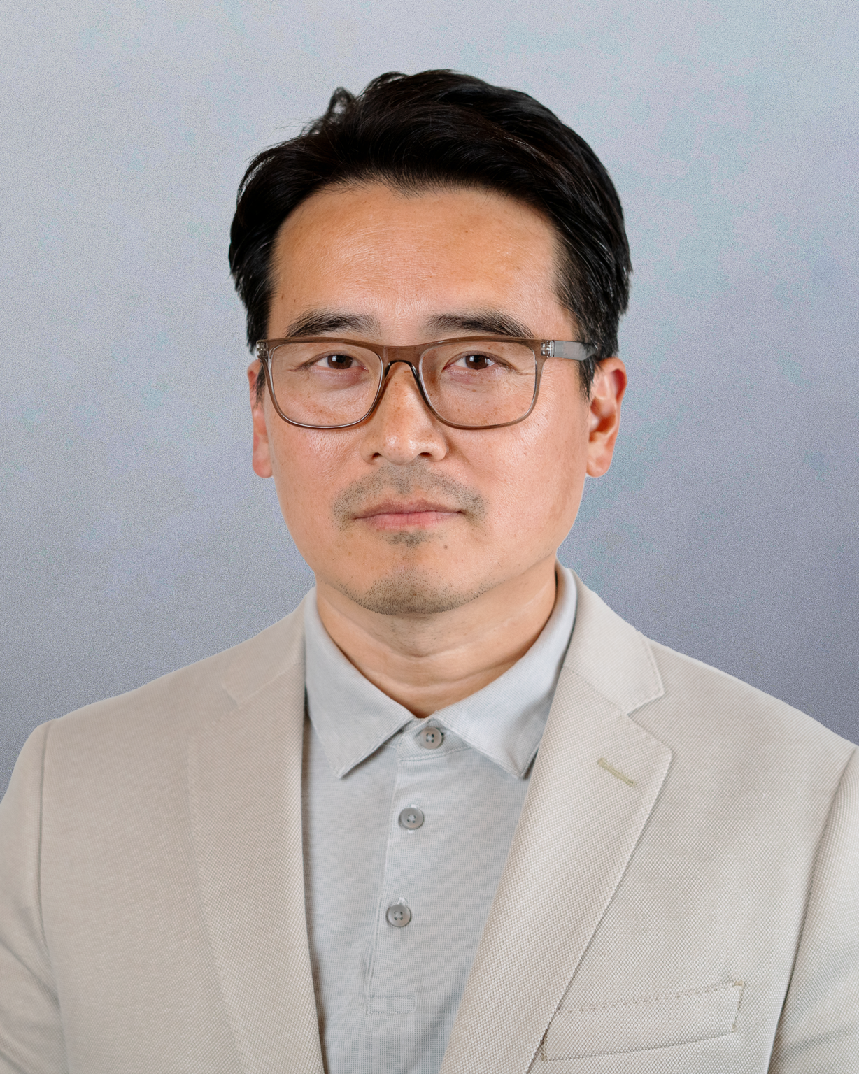 Steven Cho | HJ Sims