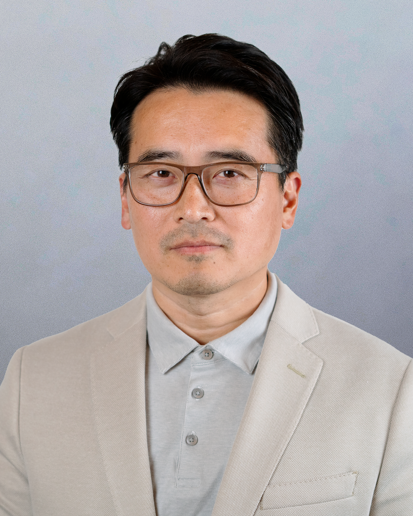 Steven Cho | HJ Sims